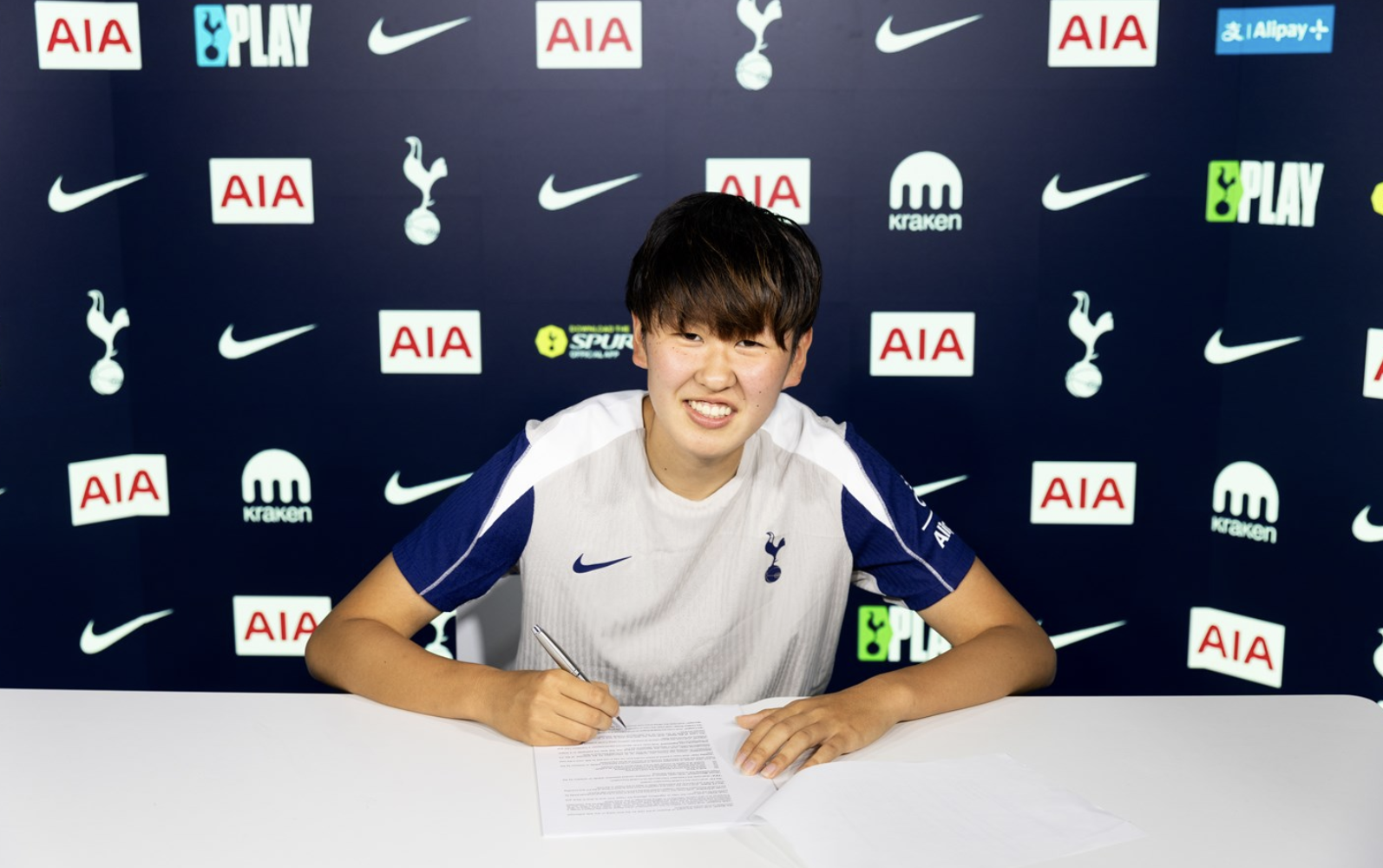 Toko Koga becomes Tottenham Hotspur’s first summer signing | GirlsontheBall